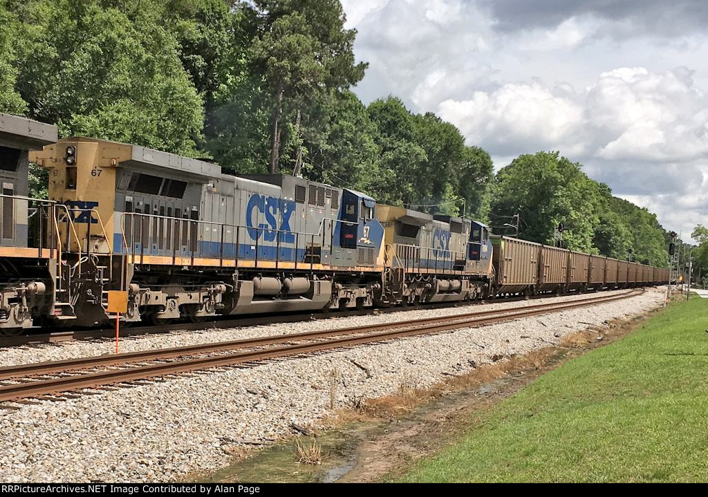 CSX 67, and 7894 run 2nd and 3rd
